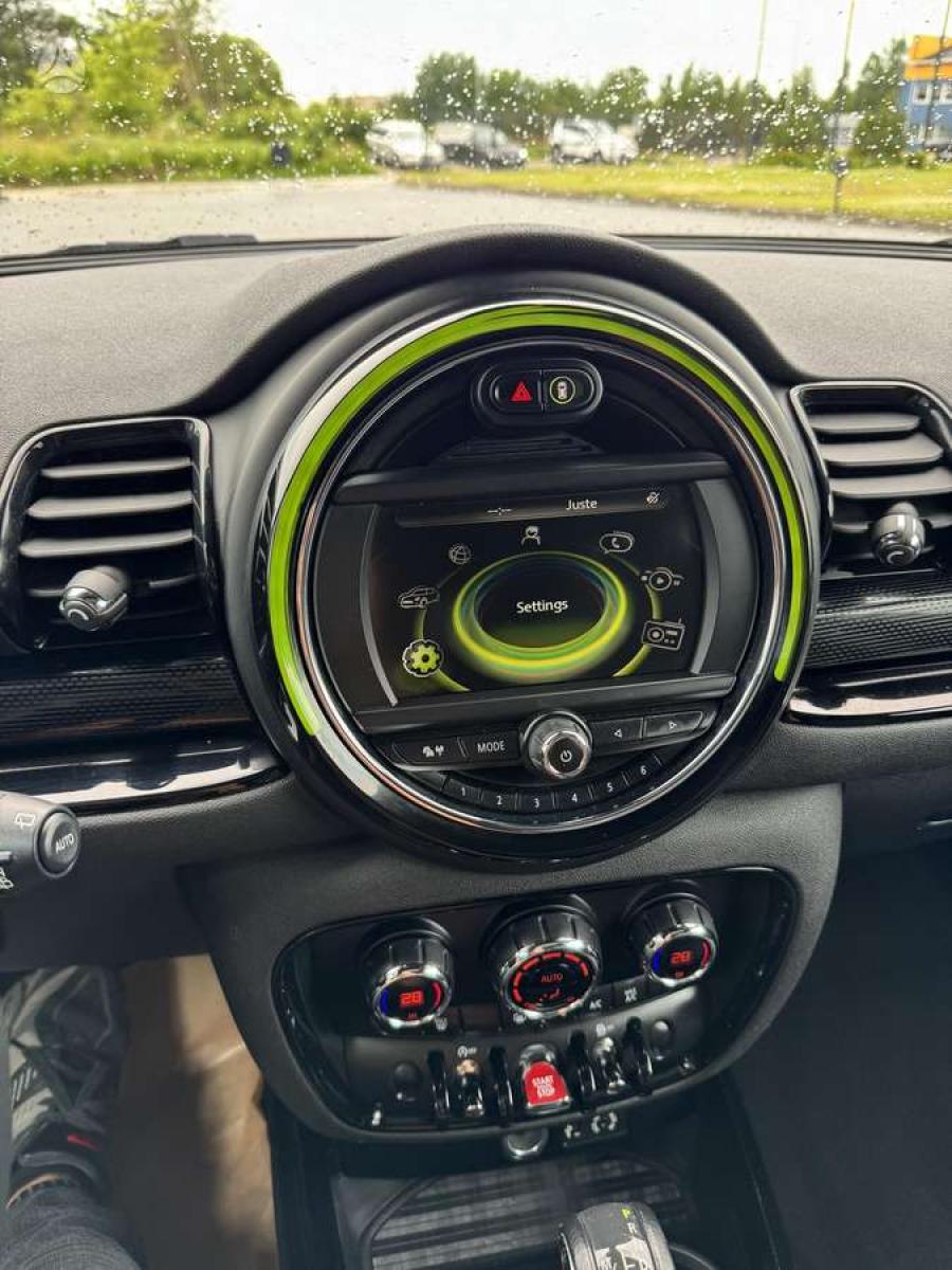 Grey MINI Clubman 2016 in Telschi, with an engine capacity of 2.00 L and mileage of 152 thousand km for 10700 €, photo 32 on AUTOMOTO.COM.LV