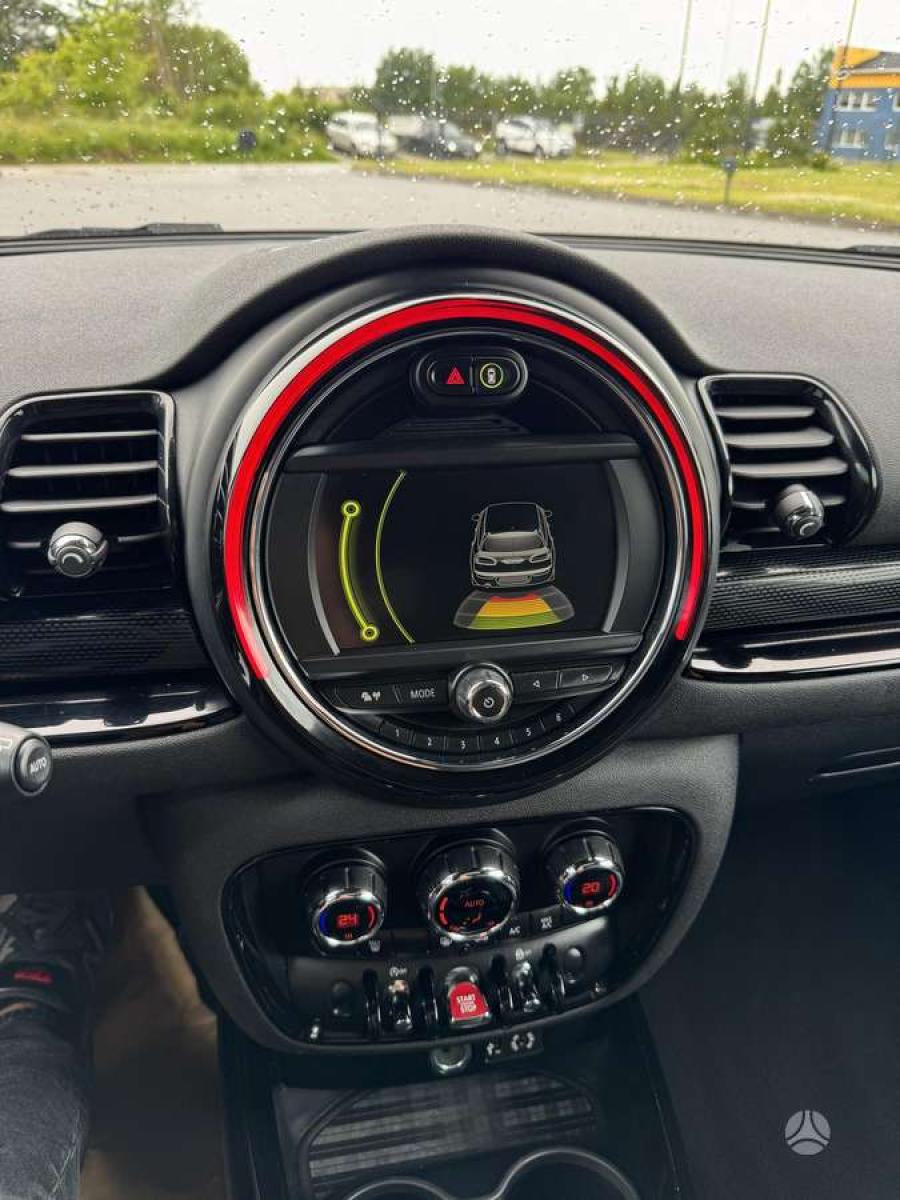 Grey MINI Clubman 2016 in Telschi, with an engine capacity of 2.00 L and mileage of 152 thousand km for 10700 €, photo 40 on AUTOMOTO.COM.LV