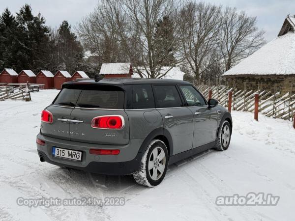 Pelēks MINI Clubman 2017 Tallina, ar dzinēja tilpumu 2.00 L un nobraukumu 127 tūkst. km par 13500 €, foto 3 vietnē AUTOMOTO.COM.LV
