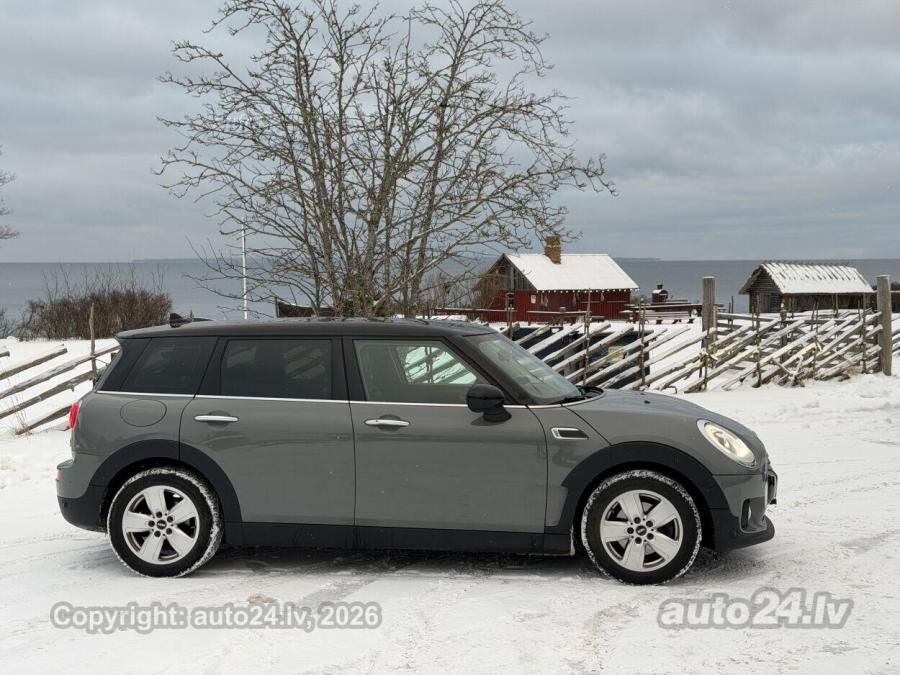 Pelēks MINI Clubman 2017 Tallina, ar dzinēja tilpumu 2.00 L un nobraukumu 127 tūkst. km par 13500 €, foto 12 vietnē AUTOMOTO.COM.LV