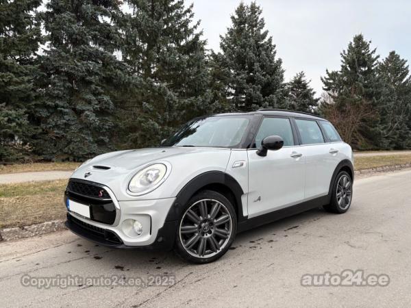 Pelēks MINI Clubman 2018 Tallina, ar dzinēja tilpumu 2.00 L un nobraukumu 74 tūkst. km par 23000 €, foto 1 vietnē AUTOMOTO.COM.LV