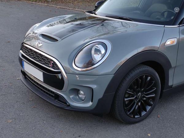 Pelēks MINI Clubman 2018 Kauņa, ar dzinēja tilpumu 1.50 L un nobraukumu 64 tūkst. km par 15200 €, foto 2 vietnē AUTOMOTO.COM.LV