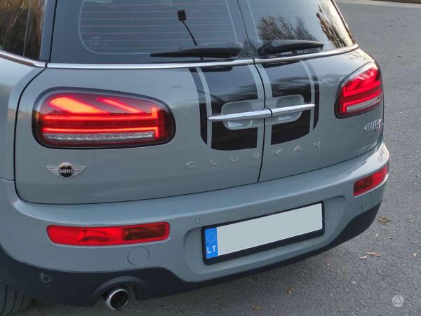 Pelēks MINI Clubman 2018 Kauņa, ar dzinēja tilpumu 1.50 L un nobraukumu 64 tūkst. km par 15200 €, foto 3 vietnē AUTOMOTO.COM.LV