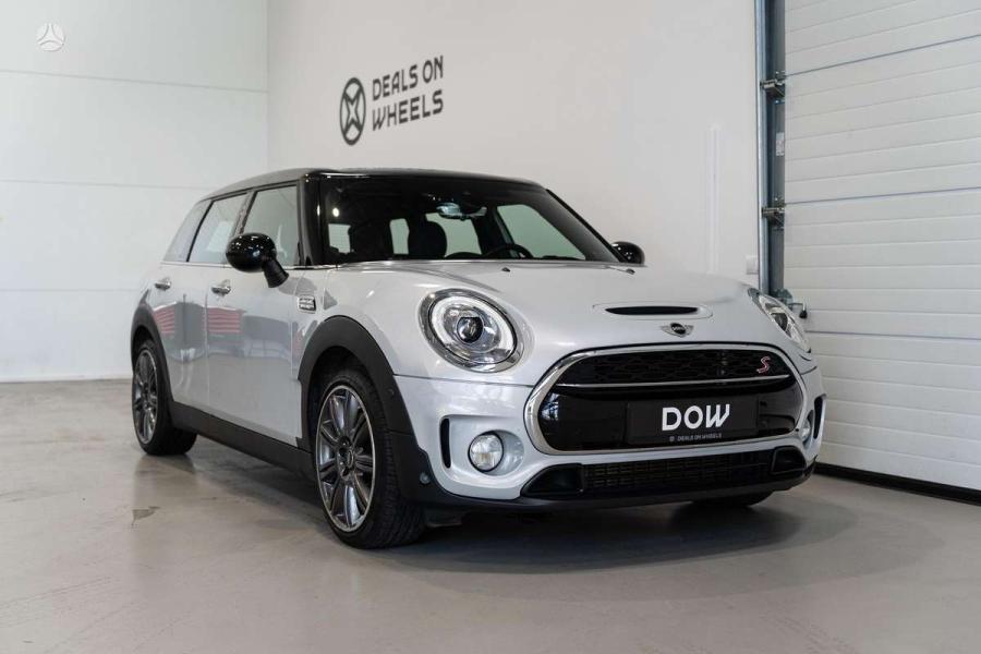 Grey MINI Clubman 2018 in Vilnius, with an engine capacity of 2.00 L and mileage of 76 thousand km for 14900 €, photo 1 on AUTOMOTO.COM.LV