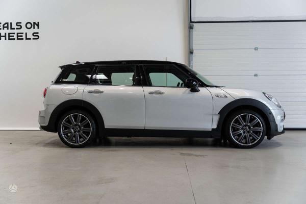 Grey MINI Clubman 2018 in Vilnius, with an engine capacity of 2.00 L and mileage of 76 thousand km for 14900 €, photo 4 on AUTOMOTO.COM.LV