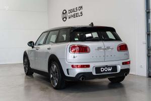 Grey MINI Clubman 2018 in Vilnius, with an engine capacity of 2.00 L and mileage of 76 thousand km for 14900 €, photo 7 on AUTOMOTO.COM.LV