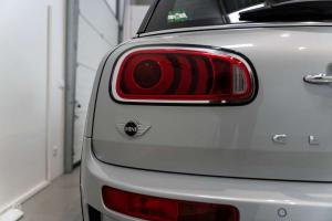 Grey MINI Clubman 2018 in Vilnius, with an engine capacity of 2.00 L and mileage of 76 thousand km for 14900 €, photo 10 on AUTOMOTO.COM.LV