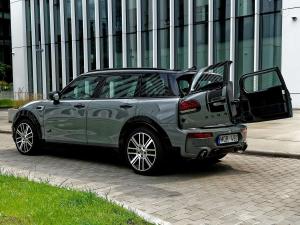 Pelēks MINI Clubman 2020 Viļņa, ar dzinēja tilpumu 2.00 L un nobraukumu 112 tūkst. km par 27900 €, foto 7 vietnē AUTOMOTO.COM.LV