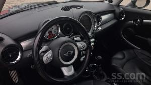 MINI Clubman 2007 Rīga, ar dzinēja tilpumu 1.60 L un nobraukumu 244 tūkst. km par 3700 €, foto 4 vietnē AUTOMOTO.COM.LV