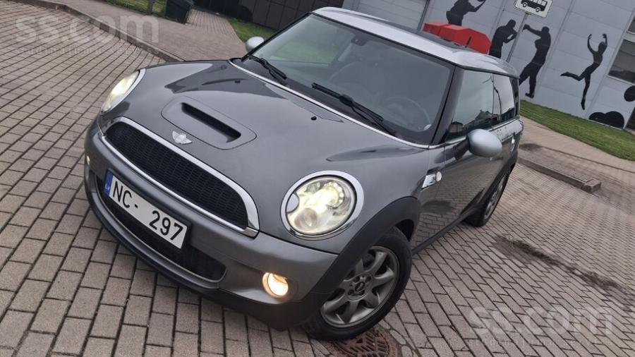 MINI Clubman 2007 Rīga, ar dzinēja tilpumu 1.60 L un nobraukumu 244 tūkst. km par 3700 €, foto 30 vietnē AUTOMOTO.COM.LV