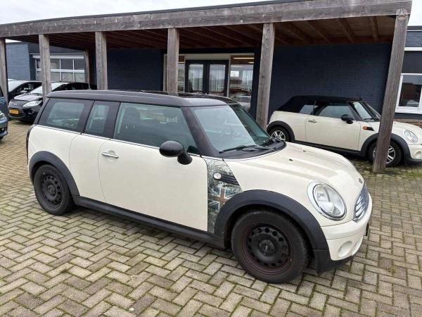 MINI Clubman 2009 Kauņa, ar dzinēja tilpumu 1.60 L un nobraukumu 210 tūkst. km par 2750 €, foto 3 vietnē AUTOMOTO.COM.LV