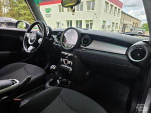 MINI Clubman 2009 in Radviliskis, with an engine capacity of 1.60 L and mileage of 338 thousand km for 2490 €, photo 21 on AUTOMOTO.COM.LV