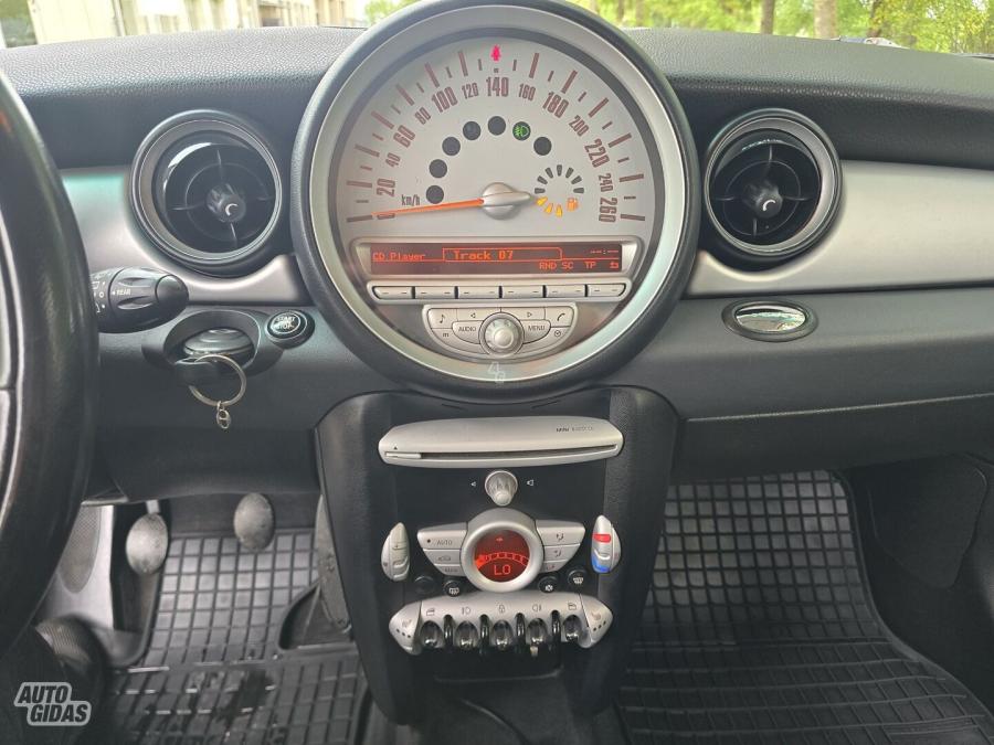 MINI Clubman 2009 in Radviliskis, with an engine capacity of 1.60 L and mileage of 338 thousand km for 2490 €, photo 23 on AUTOMOTO.COM.LV