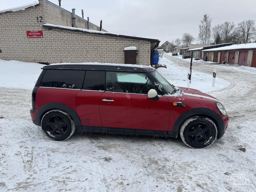 MINI Clubman 2011 in Siauliai, with an engine capacity of 1.60 L and mileage of 203 thousand km for 1550 €, photo 3 on AUTOMOTO.COM.LV