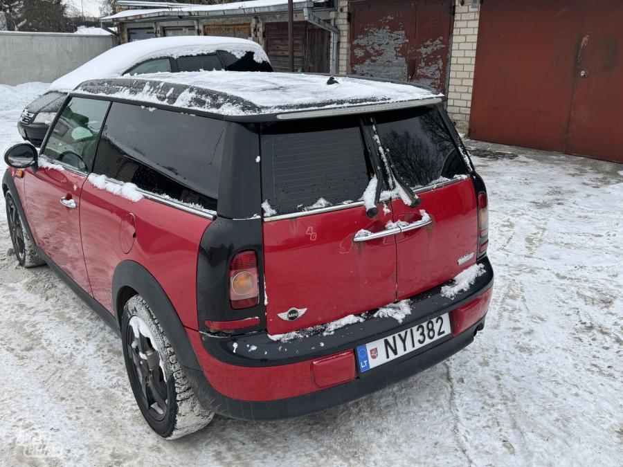 MINI Clubman 2011 in Siauliai, with an engine capacity of 1.60 L and mileage of 203 thousand km for 1550 €, photo 5 on AUTOMOTO.COM.LV