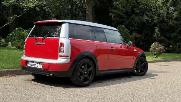 Sarkans MINI Clubman 2010 Viļņa, ar dzinēja tilpumu 1.60 L un nobraukumu 200 tūkst. km par 3950 €, foto 8 vietnē AUTOMOTO.COM.LV