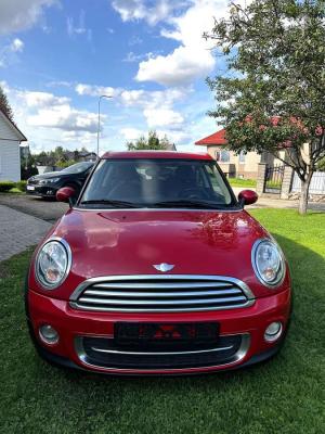 Sarkans MINI Clubman 2011 Ukmergė, ar dzinēja tilpumu 1.60 L un nobraukumu 228 tūkst. km par 3350 €, foto 6 vietnē AUTOMOTO.COM.LV