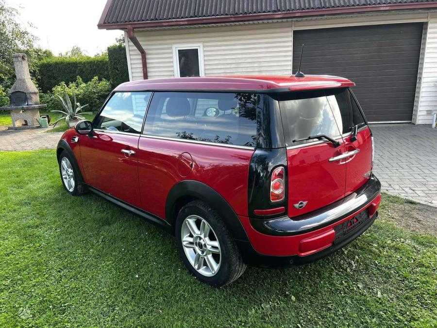 Sarkans MINI Clubman 2011 Ukmergė, ar dzinēja tilpumu 1.60 L un nobraukumu 228 tūkst. km par 3350 €, foto 9 vietnē AUTOMOTO.COM.LV