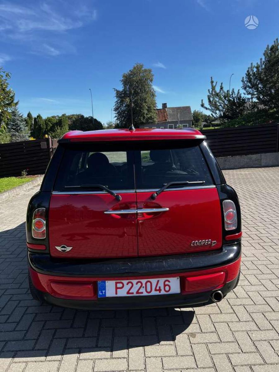 Sarkans MINI Clubman 2011 Ukmergė, ar dzinēja tilpumu 1.60 L un nobraukumu 228 tūkst. km par 3250 €, foto 12 vietnē AUTOMOTO.COM.LV