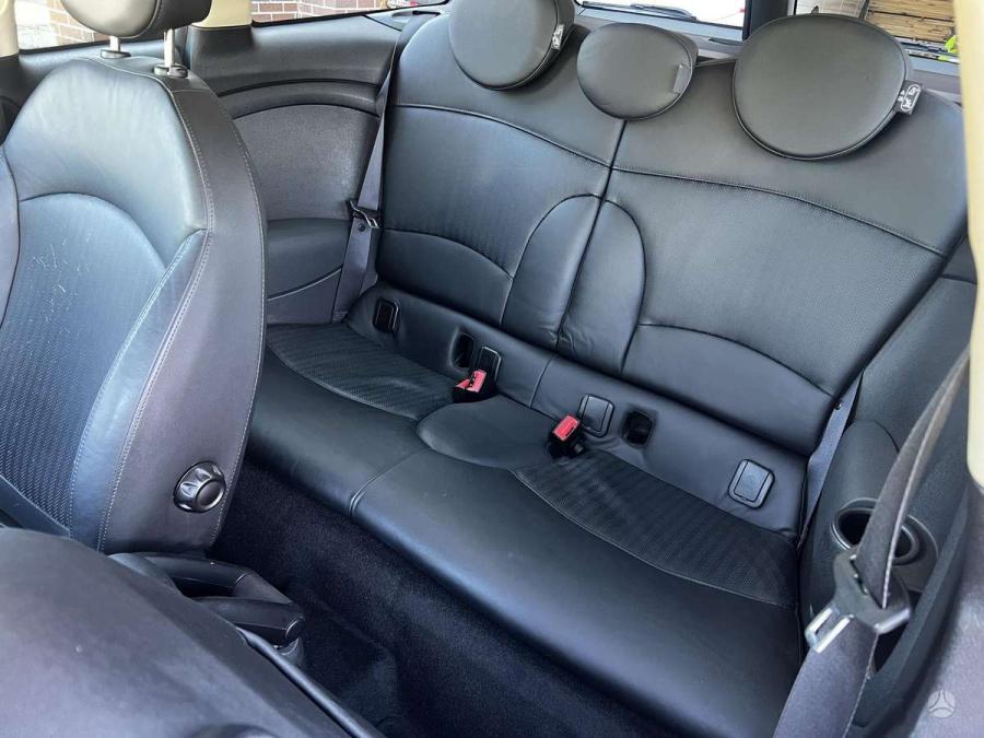 Sarkans MINI Clubman 2011 Ukmergė, ar dzinēja tilpumu 1.60 L un nobraukumu 228 tūkst. km par 3250 €, foto 20 vietnē AUTOMOTO.COM.LV