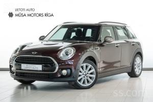 Red MINI Clubman 2020 in Riga, with an engine capacity of 1.50 L and mileage of 61 thousand km for 15900 €, photo  on AUTOMOTO.COM.LV