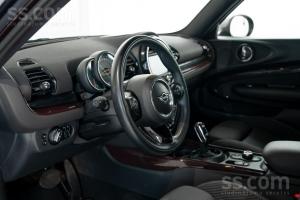 Sarkans MINI Clubman 2020 Rīga, ar dzinēja tilpumu 1.50 L un nobraukumu 61 tūkst. km par 15900 €, foto 5 vietnē AUTOMOTO.COM.LV
