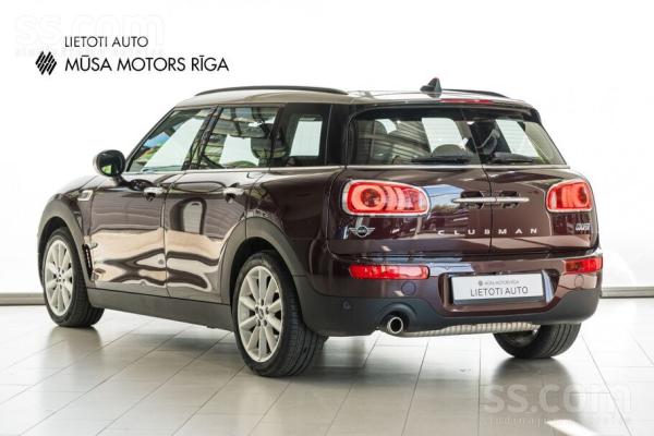 Red MINI Clubman 2020 in Riga, with an engine capacity of 1.50 L and mileage of 61 thousand km for 15900 €, photo 9 on AUTOMOTO.COM.LV