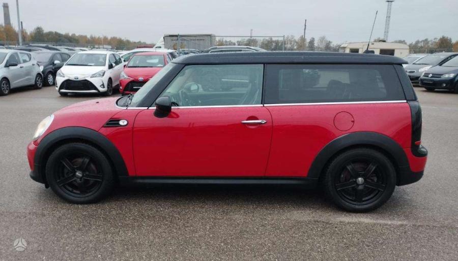 Sarkans MINI Clubman 2013 Marijampole, ar dzinēja tilpumu 1.60 L un nobraukumu 200 tūkst. km par 4900 €, foto 7 vietnē AUTOMOTO.COM.LV