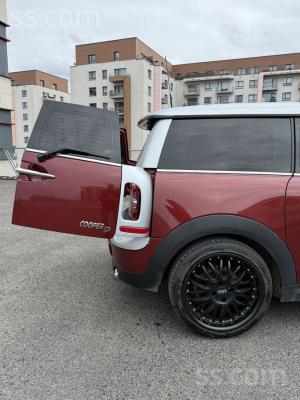 Sarkans MINI Clubman 2009 Rīga, ar dzinēja tilpumu 1.60 L un nobraukumu 155 tūkst. km par 3390 €, foto 6 vietnē AUTOMOTO.COM.LV