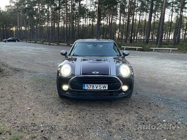 Red MINI Clubman 2016 in Tallinn, with an engine capacity of 1.50 L and mileage of 135 thousand km for 12900 €, photo 6 on AUTOMOTO.COM.LV