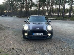 Red MINI Clubman 2016 in Tallinn, with an engine capacity of 1.50 L and mileage of 135 thousand km for 12900 €, photo 7 on AUTOMOTO.COM.LV