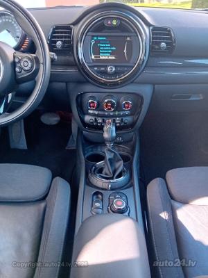 Red MINI Clubman 2016 in Tallinn, with an engine capacity of 1.50 L and mileage of 135 thousand km for 12900 €, photo 10 on AUTOMOTO.COM.LV