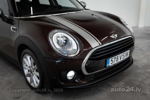 Red MINI Clubman 2016 in Tallinn, with an engine capacity of 1.50 L and mileage of 130 thousand km for 11990 €, photo 8 on AUTOMOTO.COM.LV