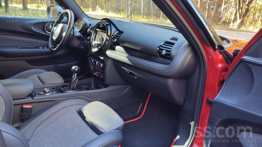Red MINI Clubman 2016 in Riga, with an engine capacity of 2.00 L and mileage of 199 thousand km for 9500 €, photo 12 on AUTOMOTO.COM.LV