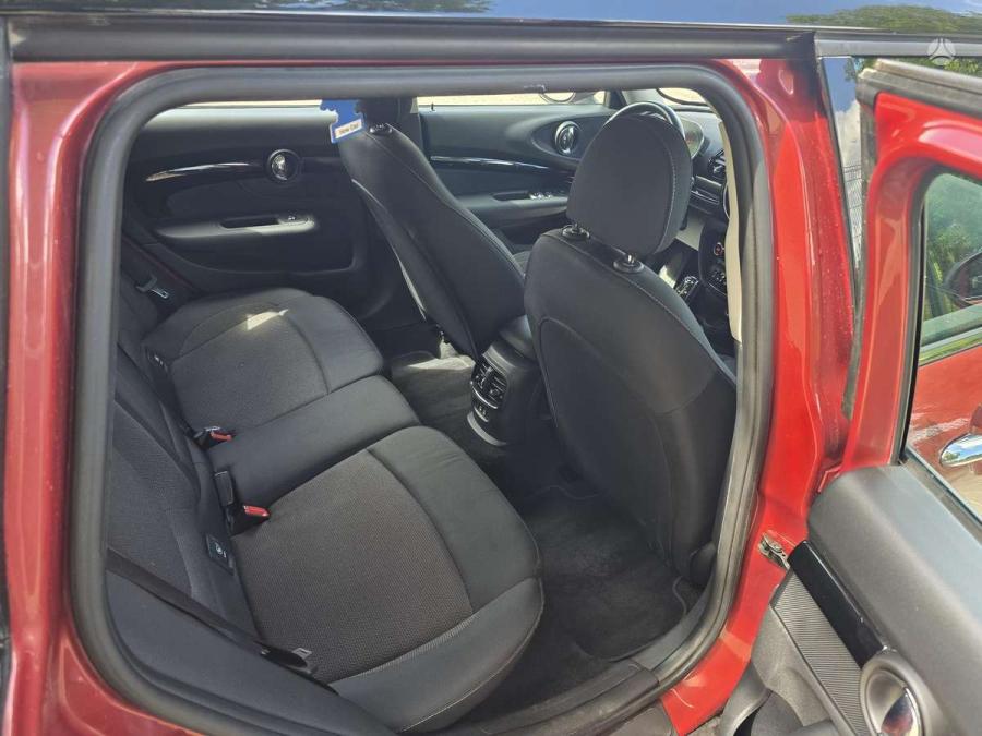 Sarkans MINI Clubman 2023 Viļņa, ar dzinēja tilpumu 1.50 L un nobraukumu 189 tūkst. km par 15800 €, foto 18 vietnē AUTOMOTO.COM.LV