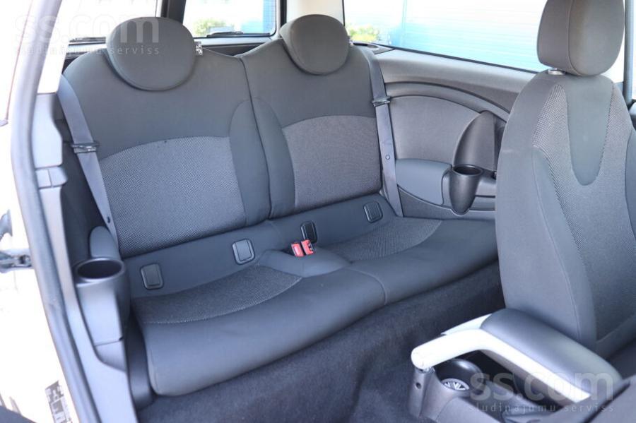 MINI Clubman 2009 in Riga, with an engine capacity of 1.60 L and mileage of 261 thousand km for 4450 €, photo 21 on AUTOMOTO.COM.LV