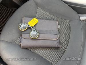 MINI Clubman 2010 in Viljandi, with an engine capacity of 1.60 L and mileage of 165 thousand km for 5890 €, photo 14 on AUTOMOTO.COM.LV