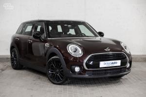Violet MINI Clubman 2018 in Vilnius, with an engine capacity of 1.50 L and mileage of 89 thousand km for 11881 €, photo 4 on AUTOMOTO.COM.LV