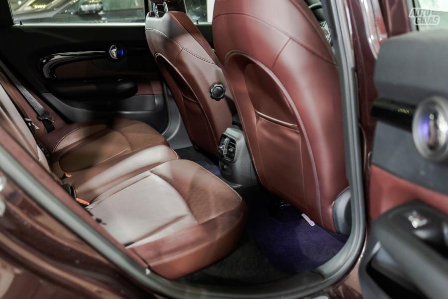 Violet MINI Clubman 2018 in Vilnius, with an engine capacity of 1.50 L and mileage of 89 thousand km for 11881 €, photo 13 on AUTOMOTO.COM.LV
