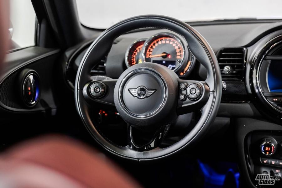 Violet MINI Clubman 2018 in Vilnius, with an engine capacity of 1.50 L and mileage of 89 thousand km for 11881 €, photo 15 on AUTOMOTO.COM.LV
