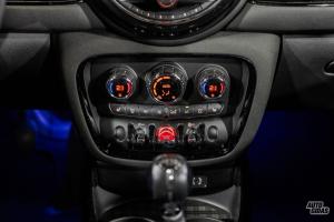 Violet MINI Clubman 2018 in Vilnius, with an engine capacity of 1.50 L and mileage of 89 thousand km for 11881 €, photo 16 on AUTOMOTO.COM.LV
