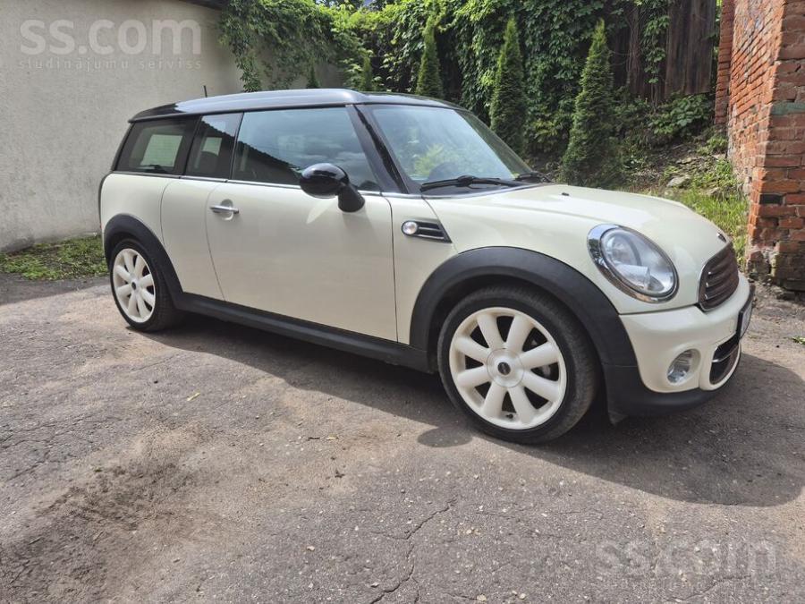 Balts MINI Clubman 2012 Rīga, ar dzinēja tilpumu 2.00 L un nobraukumu 177 tūkst. km par 6750 €, foto 1 vietnē AUTOMOTO.COM.LV