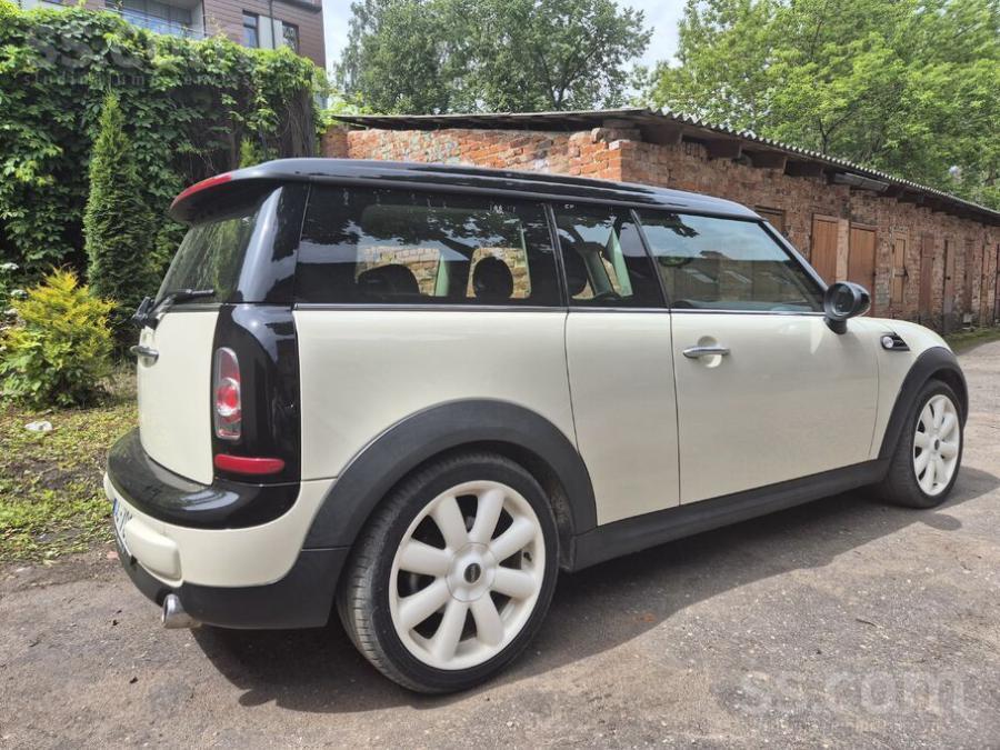 Balts MINI Clubman 2012 Rīga, ar dzinēja tilpumu 2.00 L un nobraukumu 177 tūkst. km par 6750 €, foto 28 vietnē AUTOMOTO.COM.LV