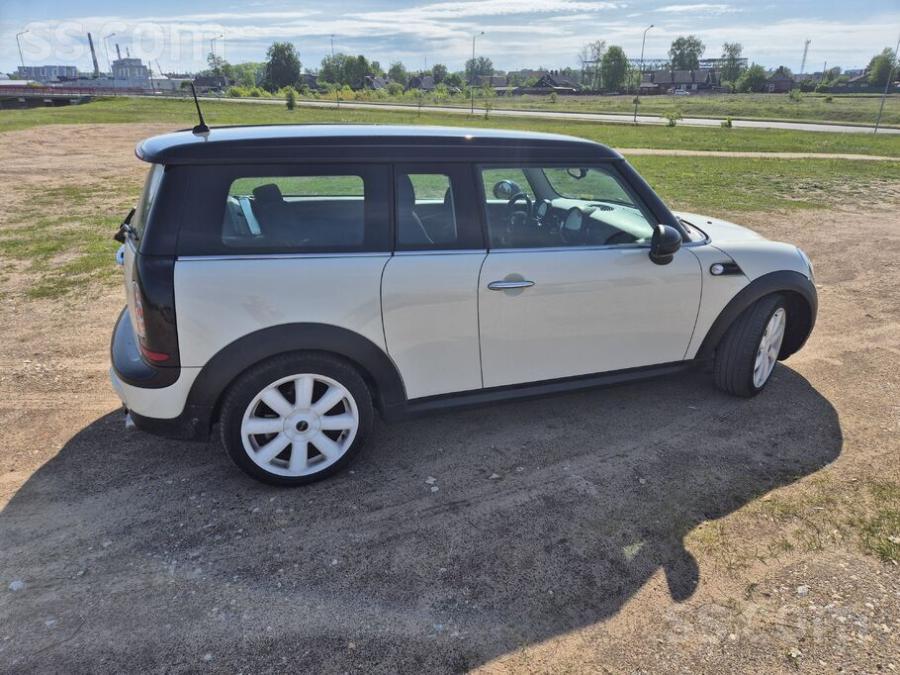 Balts MINI Clubman 2012 Rīga, ar dzinēja tilpumu 2.00 L un nobraukumu 177 tūkst. km par 6750 €, foto 33 vietnē AUTOMOTO.COM.LV