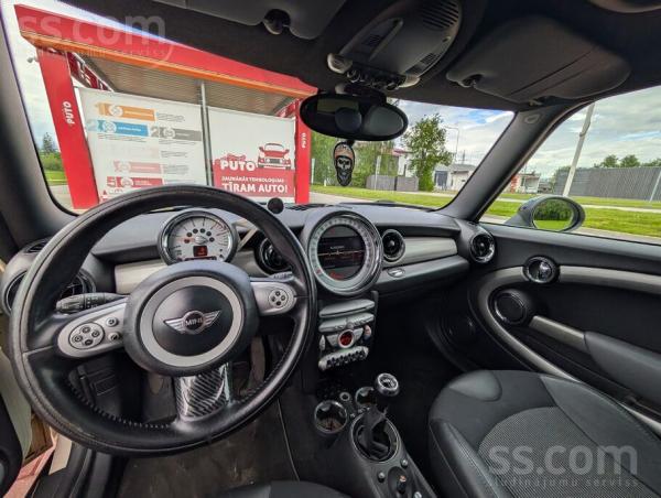 White MINI Clubman 2007 in Jelgava, with an engine capacity of 1.60 L and mileage of 348 thousand km for 2700 €, photo 4 on AUTOMOTO.COM.LV