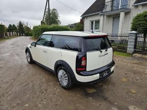White MINI Clubman 2008 in Kaunas, with an engine capacity of 1.60 L and mileage of 290 thousand km for 2350 €, photo 7 on AUTOMOTO.COM.LV