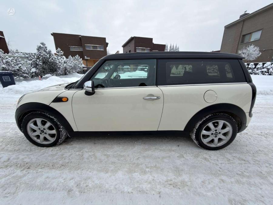 White MINI Clubman 2008 in Vilnius, with an engine capacity of 1.60 L and mileage of 251 thousand km for 2000 €, photo 7 on AUTOMOTO.COM.LV