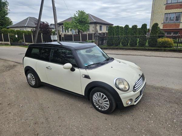 White MINI Clubman 2008 in Prienai, with an engine capacity of 1.60 L and mileage of 289 thousand km for 2250 €, photo 1 on AUTOMOTO.COM.LV