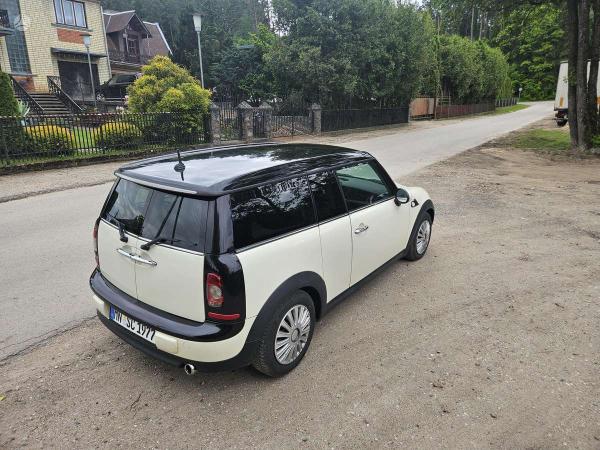 White MINI Clubman 2008 in Prienai, with an engine capacity of 1.60 L and mileage of 289 thousand km for 2250 €, photo 5 on AUTOMOTO.COM.LV