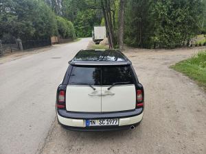 White MINI Clubman 2008 in Prienai, with an engine capacity of 1.60 L and mileage of 289 thousand km for 2250 €, photo 7 on AUTOMOTO.COM.LV